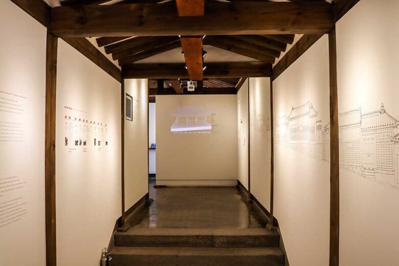 Bukchon Hanok Village Guide: A Joseon Dynasty Living Story