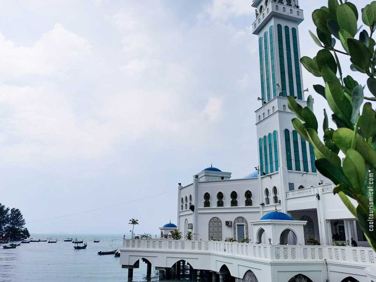 7 Most Beautiful Temples of Penang, Malaysia